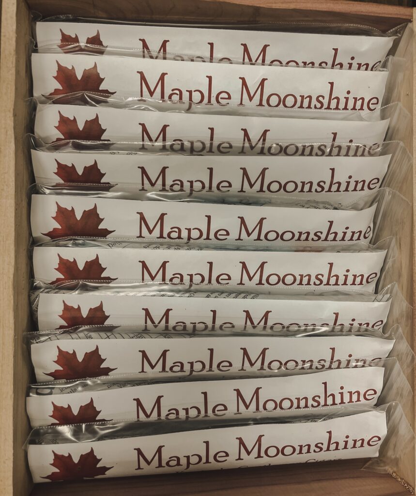 Maple Moonshine Box of 24 - Kentucky Gentlemen Cigars